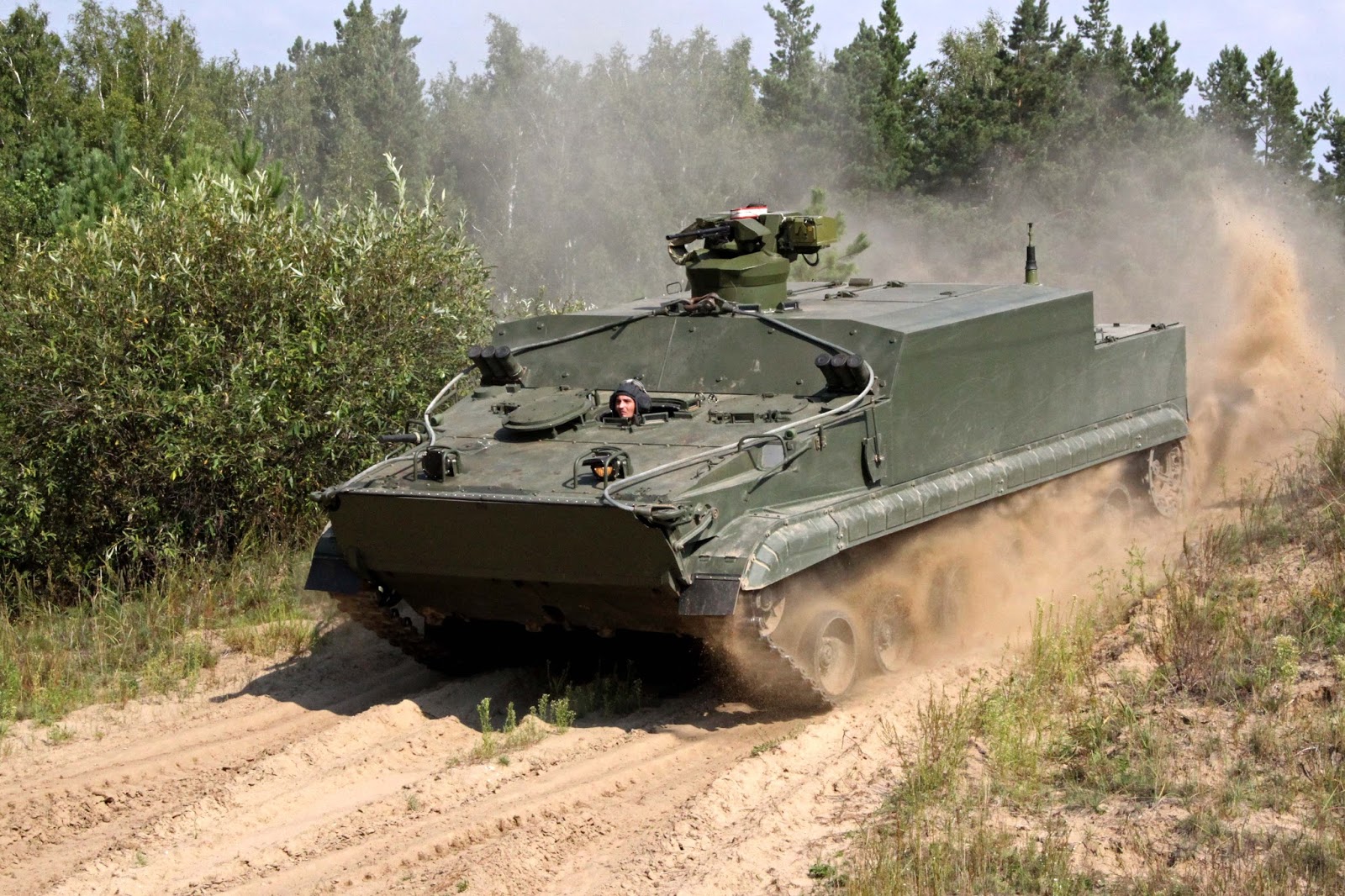 DEFENSE STUDIES: Indonesia Interest in BT-3F Amphibious Tracked APC