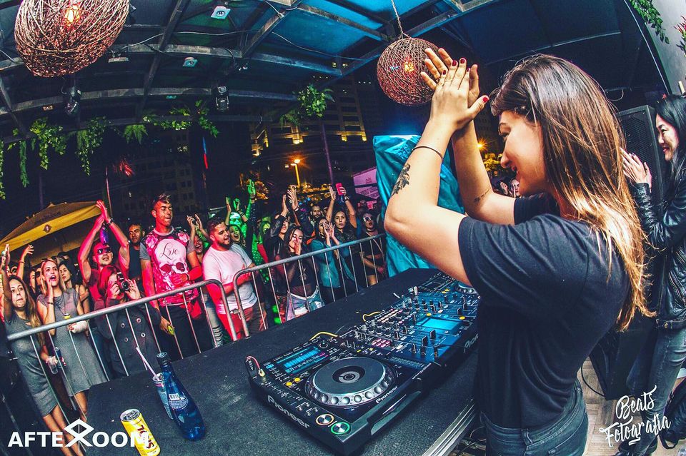 djzeroberto.blogspot.com: Fernanda Pistelli / Destaque