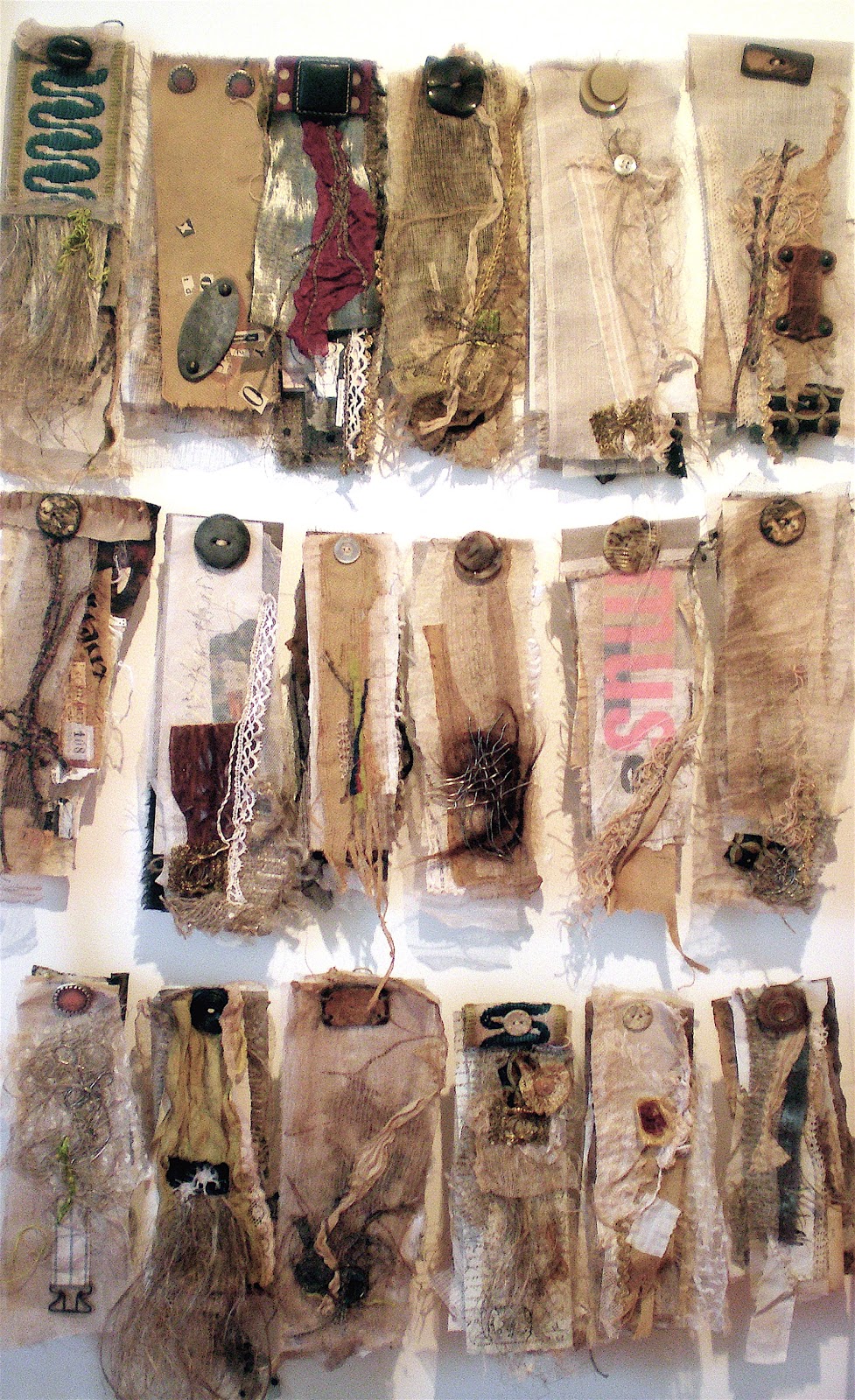 les+haillons.JPG 977×1,600 pixels | Livres faits maison, Livre d ...