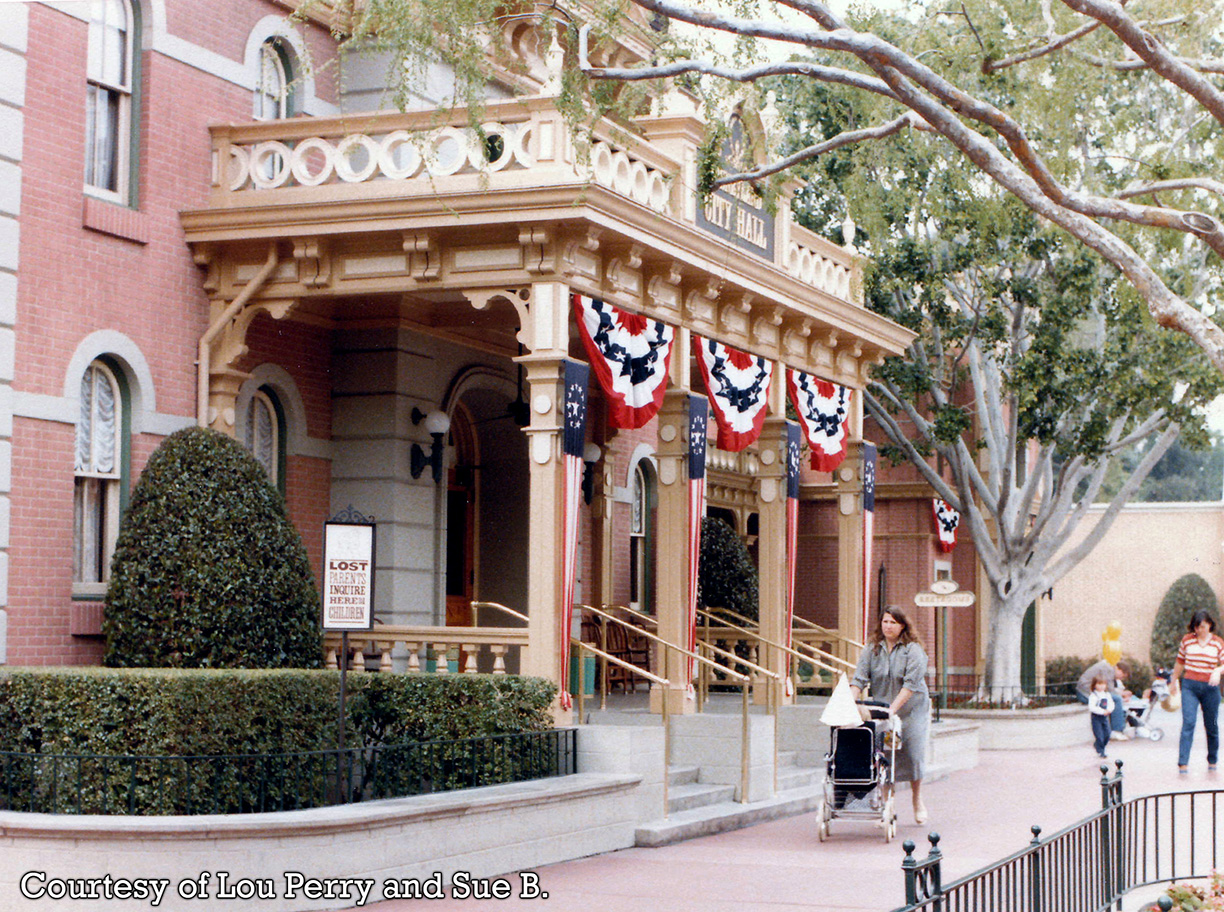 GORILLAS DON'T BLOG: Main Street, March 8, 1985