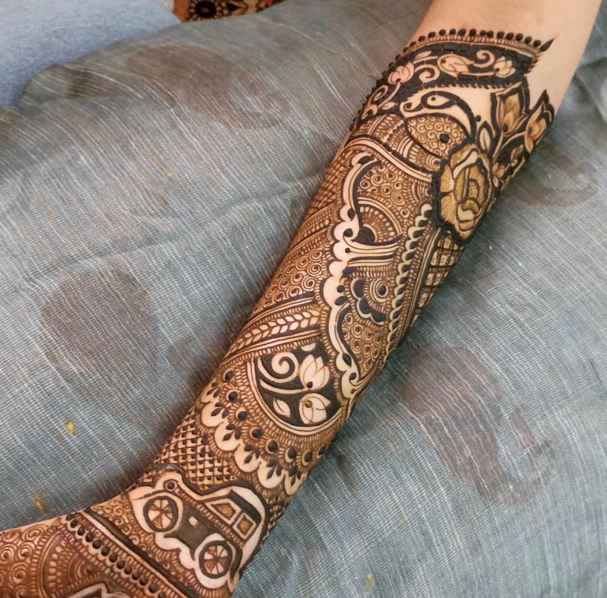 Rani Beautician (Mehndi/Henna Expert): Mehndi Design