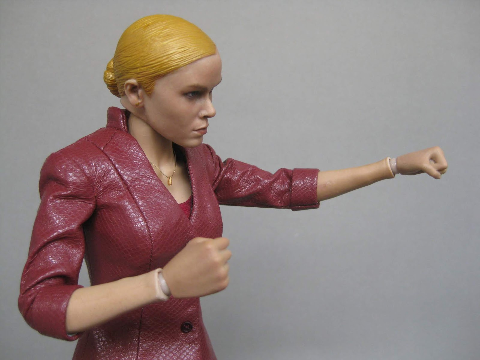 deSMOnd Collection: Pop Toys 1/6 "Terminator TX" in T3 Pt.2