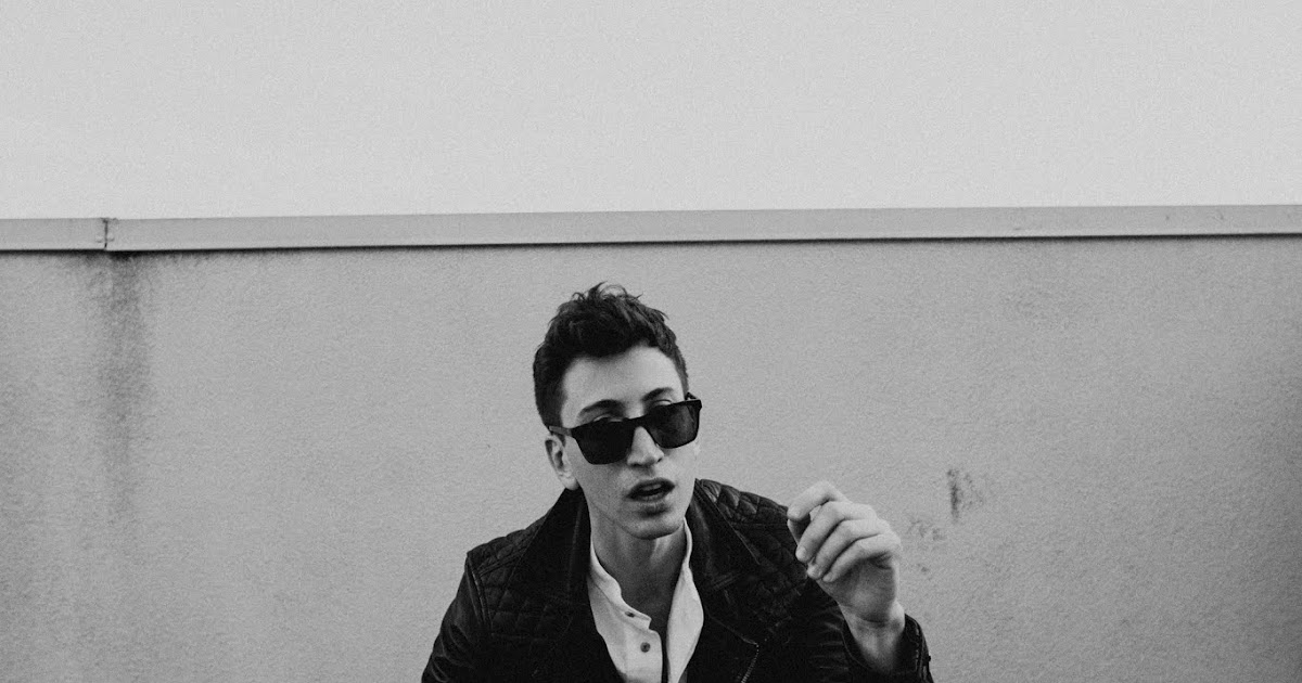 Indie Obsessive: “Pieces” by Des Rocs – A Song Feature