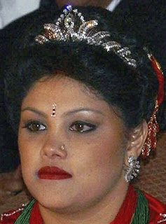 Tiara Mania: Queen Komal of Nepal's Diamond Tiara
