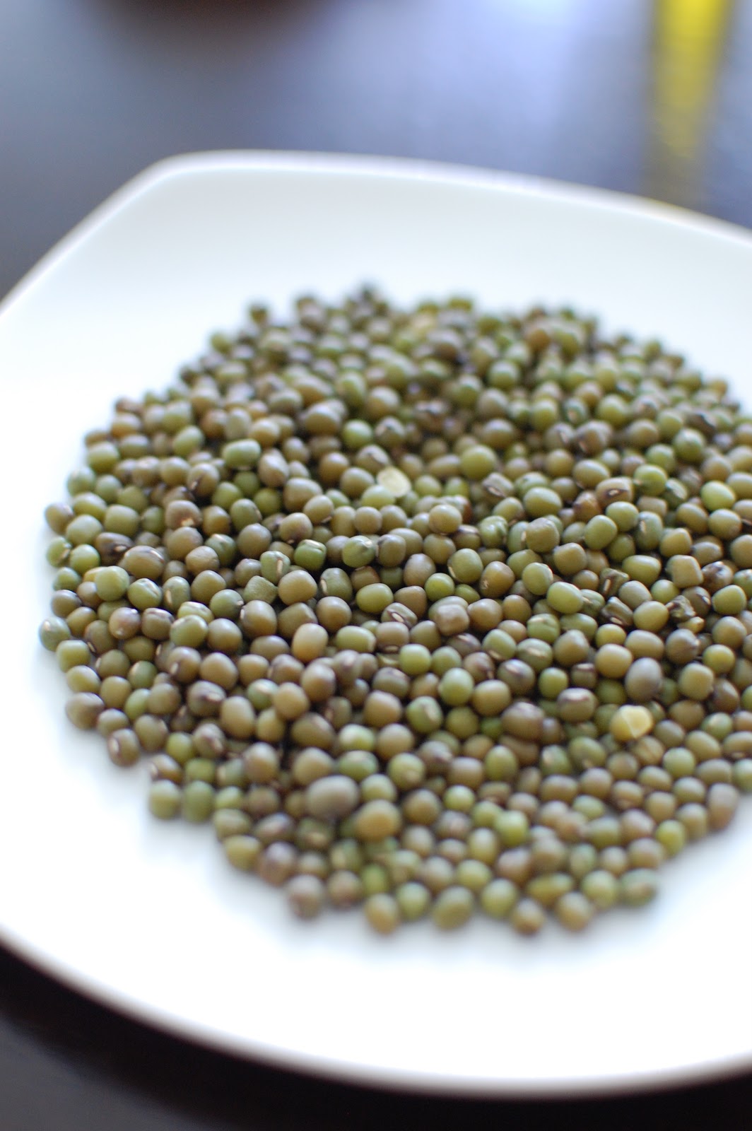 savor everyday: Filipino mung bean stew (vegetarian version)