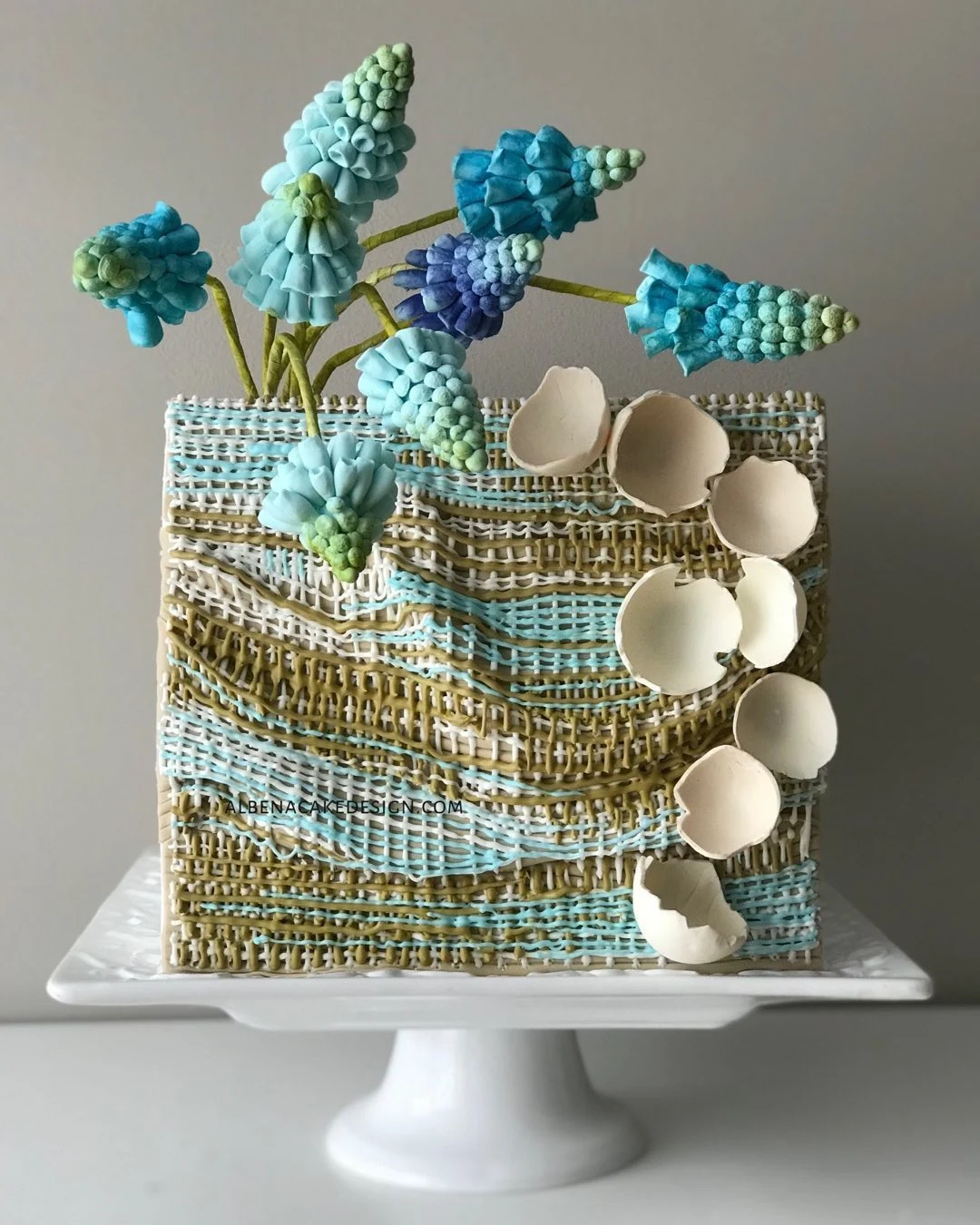 Artistic textured cake designs by Albena Petrova. | Melody Jacob