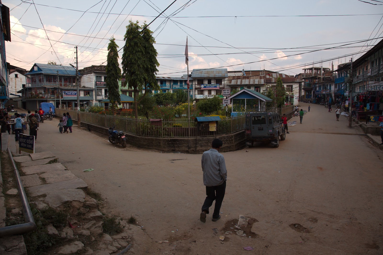 Trekking to Makalu Base Camp: Day 2 - Kathmandu to Khandbari