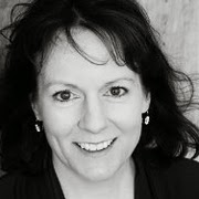 Liquid [Hip]: A Firefly Catches Meira Pentermann