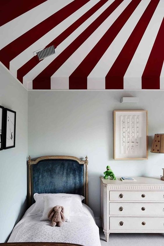40 Inspiration DIY Striped Ceiling Bedroom Design | ARA HOME