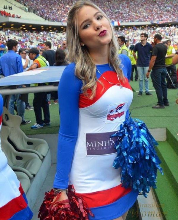 Loira musa do Fortaleza linda | Brazilian Woman | Beautiful Sport Girl