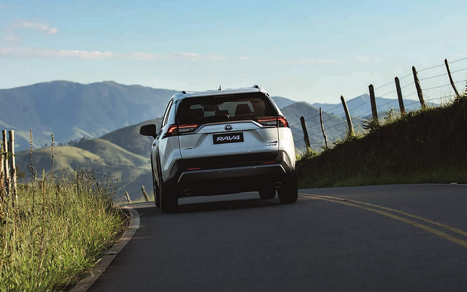 Toyota RAV4 2020 sobe de preço em dezembro - tabela