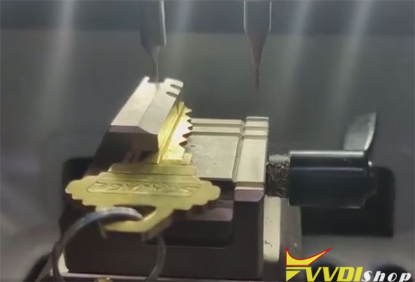 Xhorse Dolphin XP005およびM4ジョーでSC1キーをカットする方法 | vvdishopのブログ