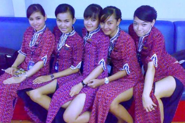 Model Seragam Terbaik Baju Batik Pramugari 2019 | Berbagi Cerita Untuk ...