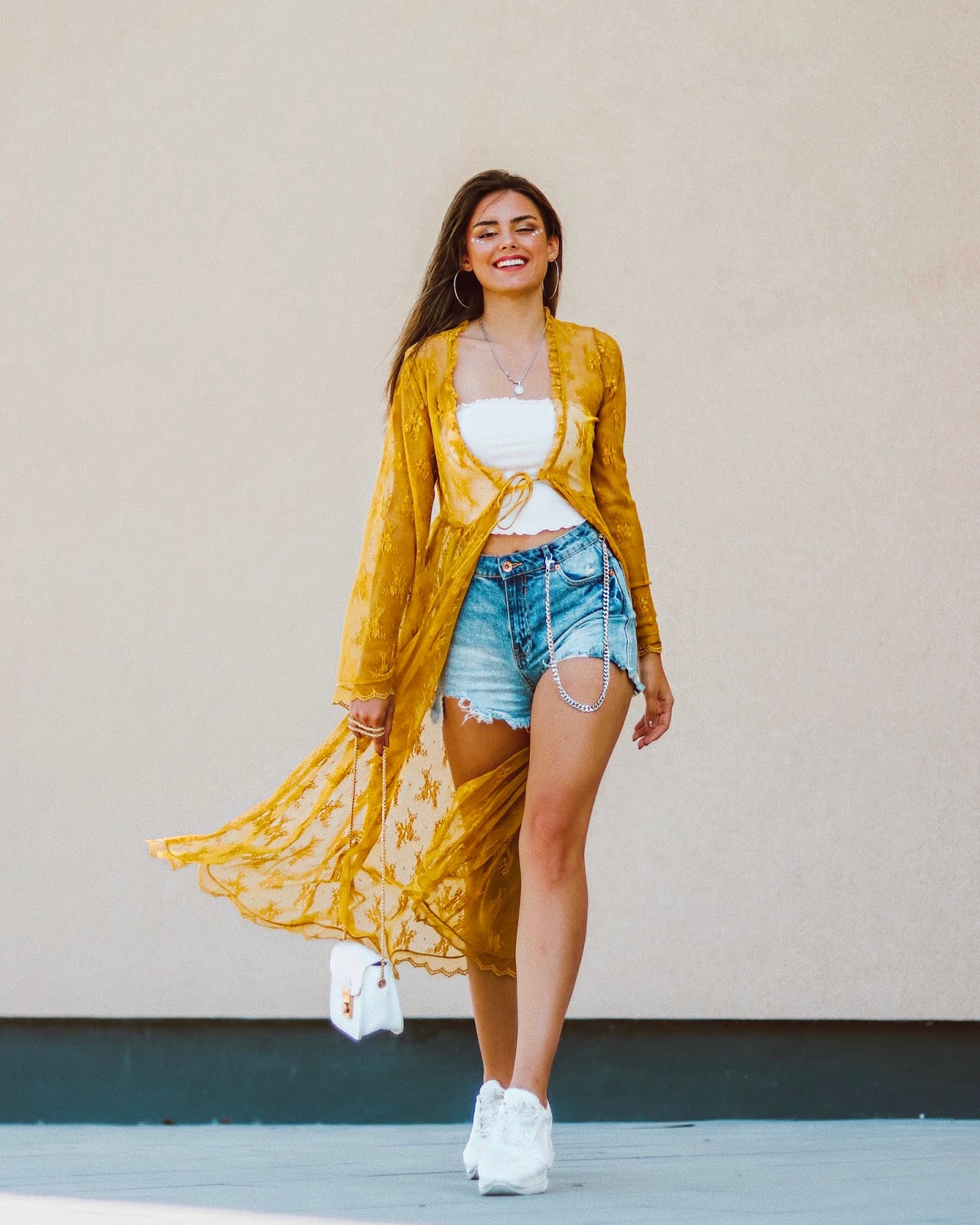 INÊS COSTA: Inês Costa x New Yorker (Video)