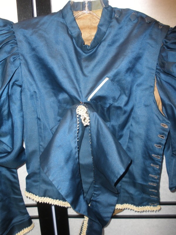 All The Pretty Dresses: 1890's Blue Bodice with Buttoned Side Closure