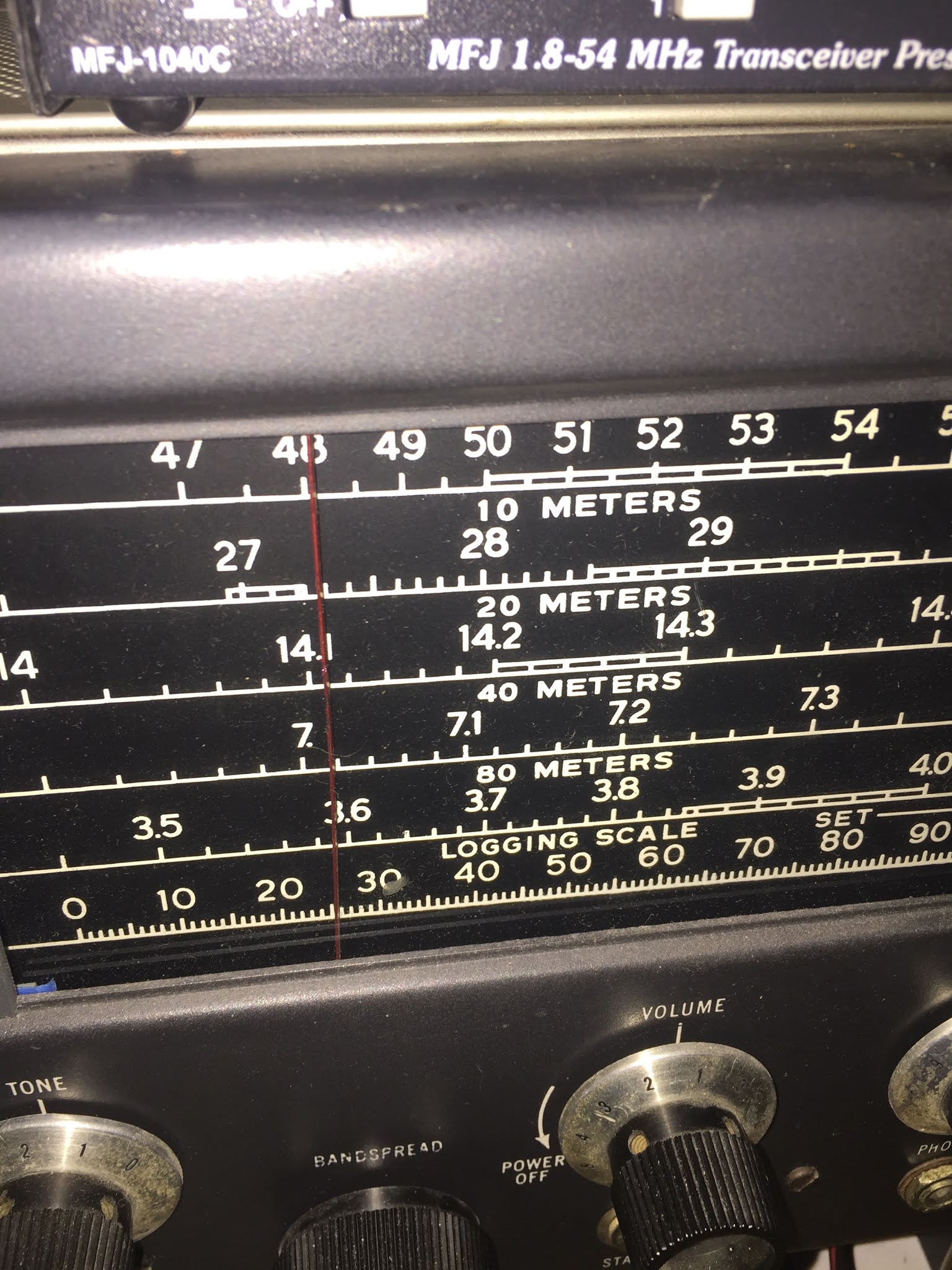 DX Adventures: Tuning the Ham Bands with Analog Dial Boat Anchors