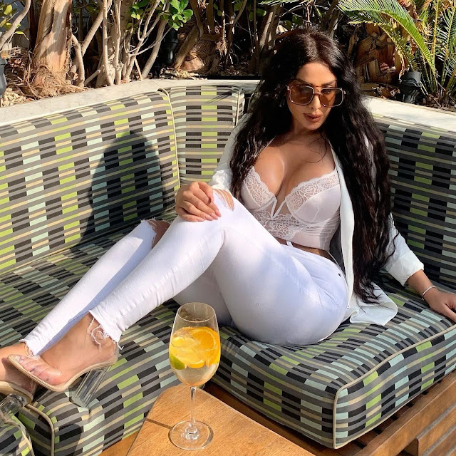 Souna Ghassan Sexy Photos