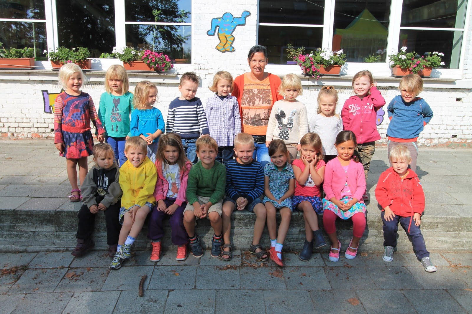 Klas Debby: Onze eerste klasfoto