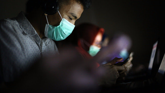 Pemerintah: Buzzer Politik di Medsos Urusan Bawaslu