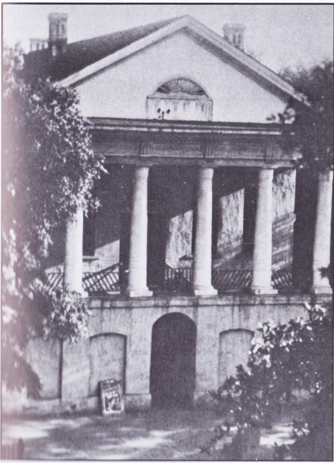 Royal Town Rambles: An Eyewitness Remembers the Kingstree of Long Ago