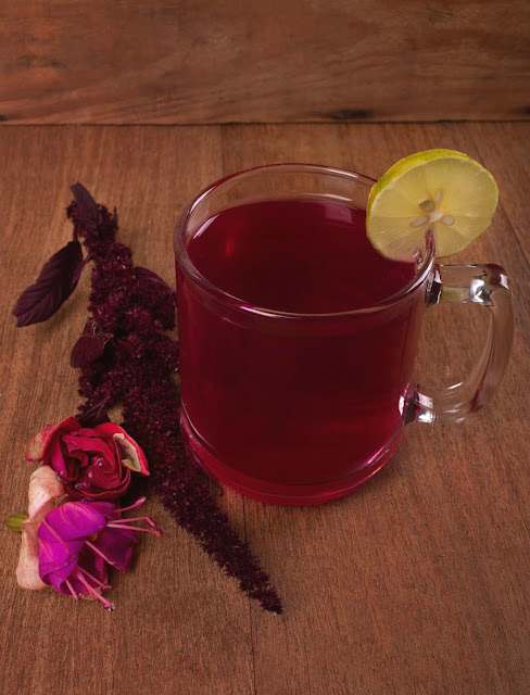 Horchata, the Andean tea made from flowers and herbs