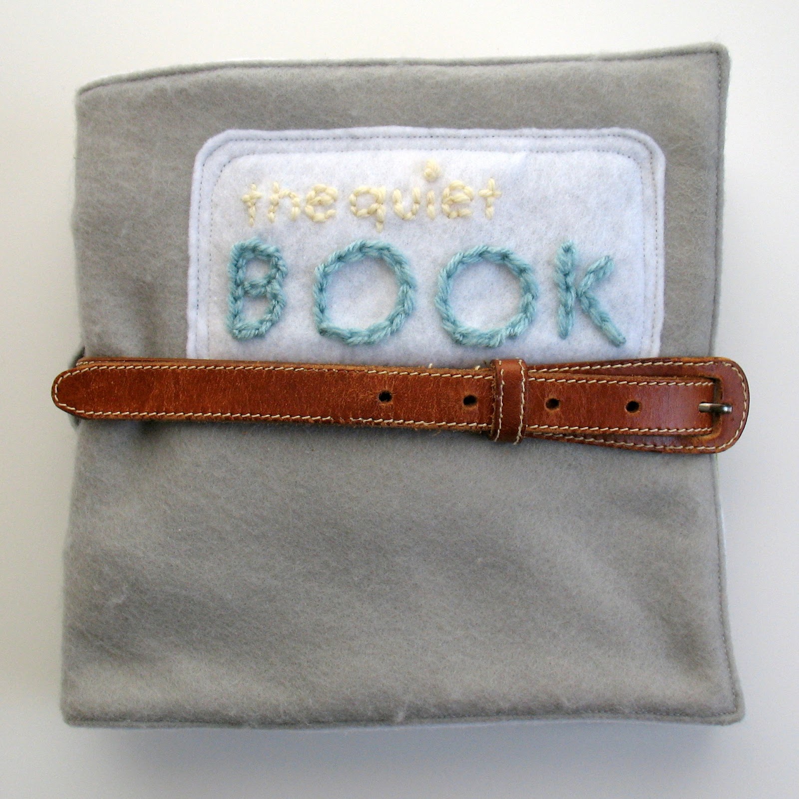 Peach Button: Quiet Book Volume 1