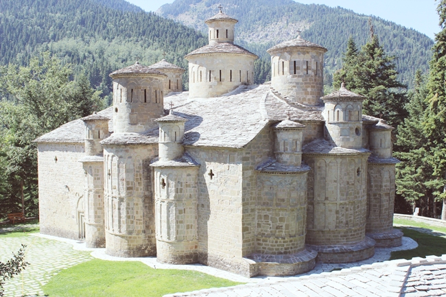Church of Timios Stavros (Church of the Holy Cross) | GLAM FAB HAPPY