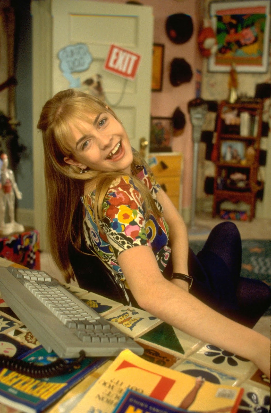 NickALive!: Nickelodeon Has a Change of Heart About 'Clarissa Explains ...
