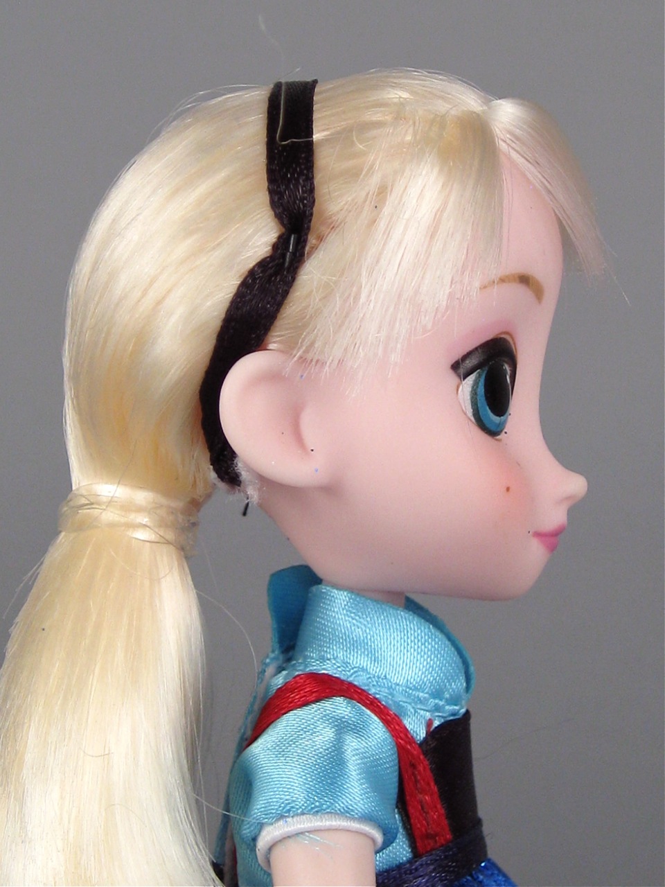 The Animators' Mini Elsa Playset from The Disney Store | The Toy Box ...