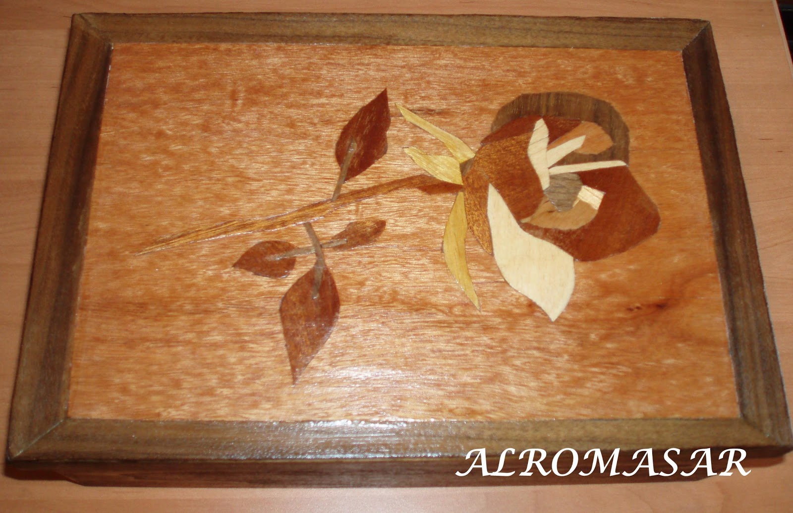 ALROMASAR: Cajas taracea