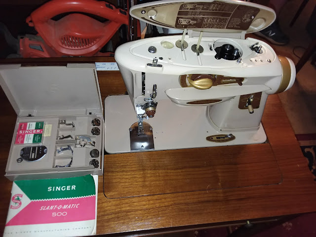 Singer 500A Rocketeer Sewing Machine