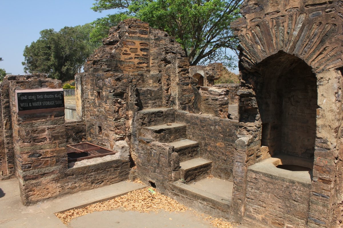 Journeys across Karnataka: Kittur Fort and Palace