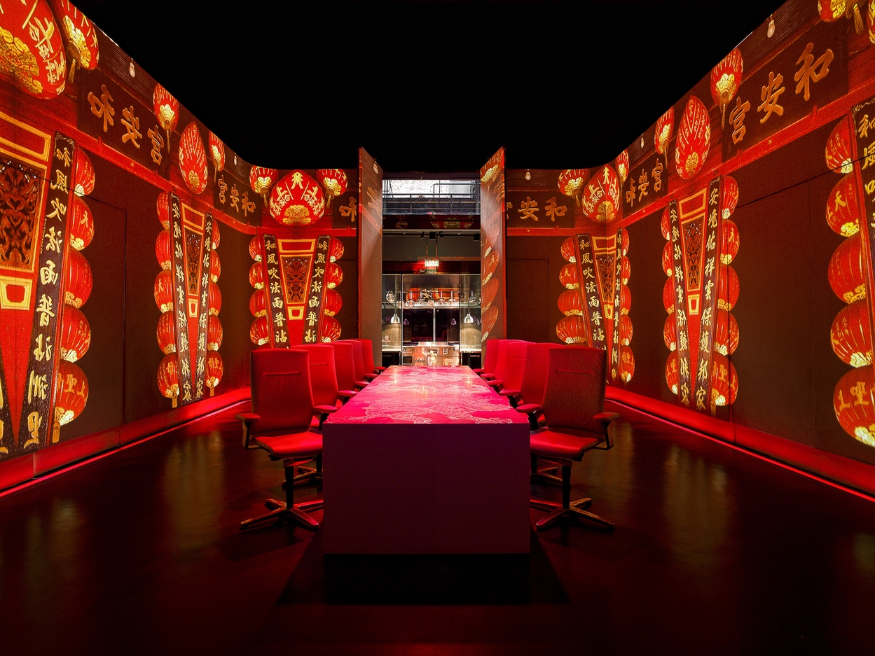 Ultraviolet by Paul Pairet