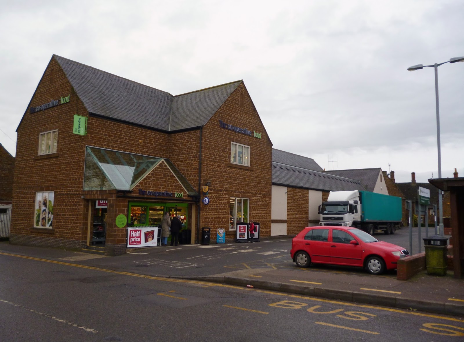 Martin Brookes Oakham Rutland: Rutland Lions Christmas Parcels Tesco ...