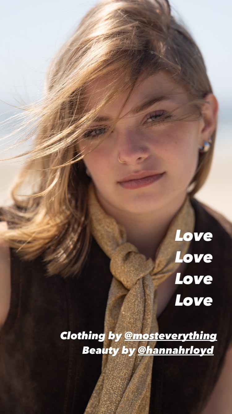 aboutnicigiri: Hannah R. Loyd