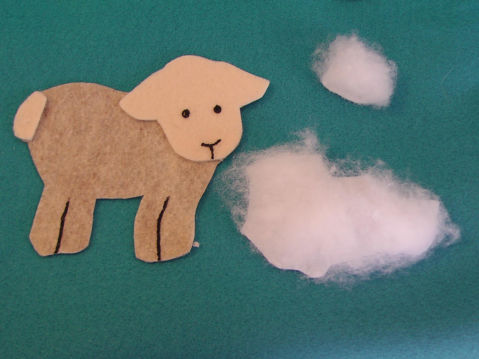 Flannel Board Fun: Five White and Fluffy Sheep