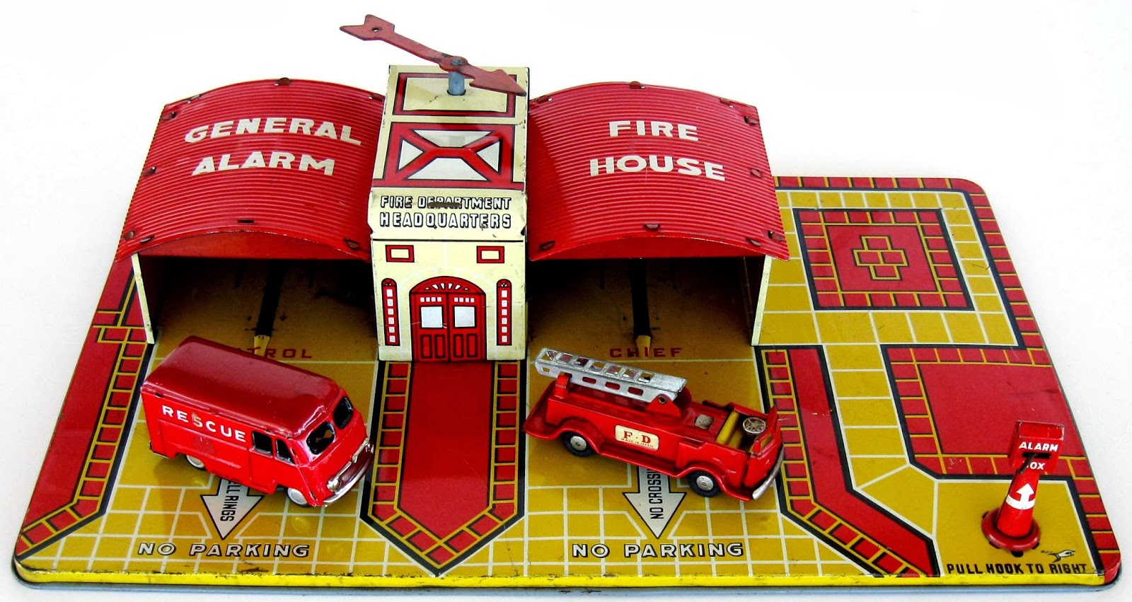 Toys and Stuff: Marx General Alarm Fire House