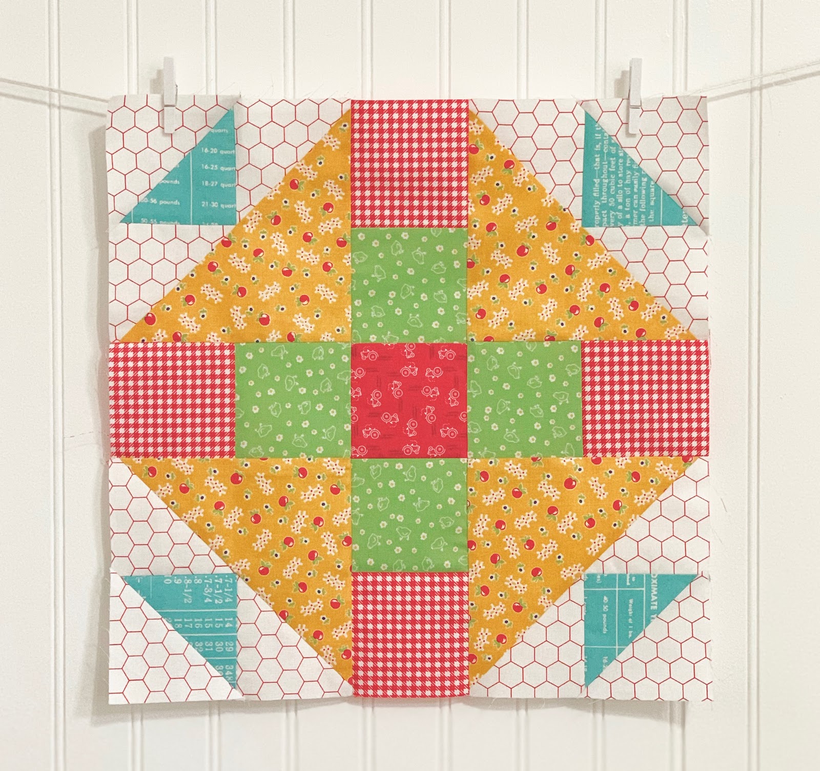 Bee In My Bonnet: Vintage Block Along - Week 19 - Picnic Block!!