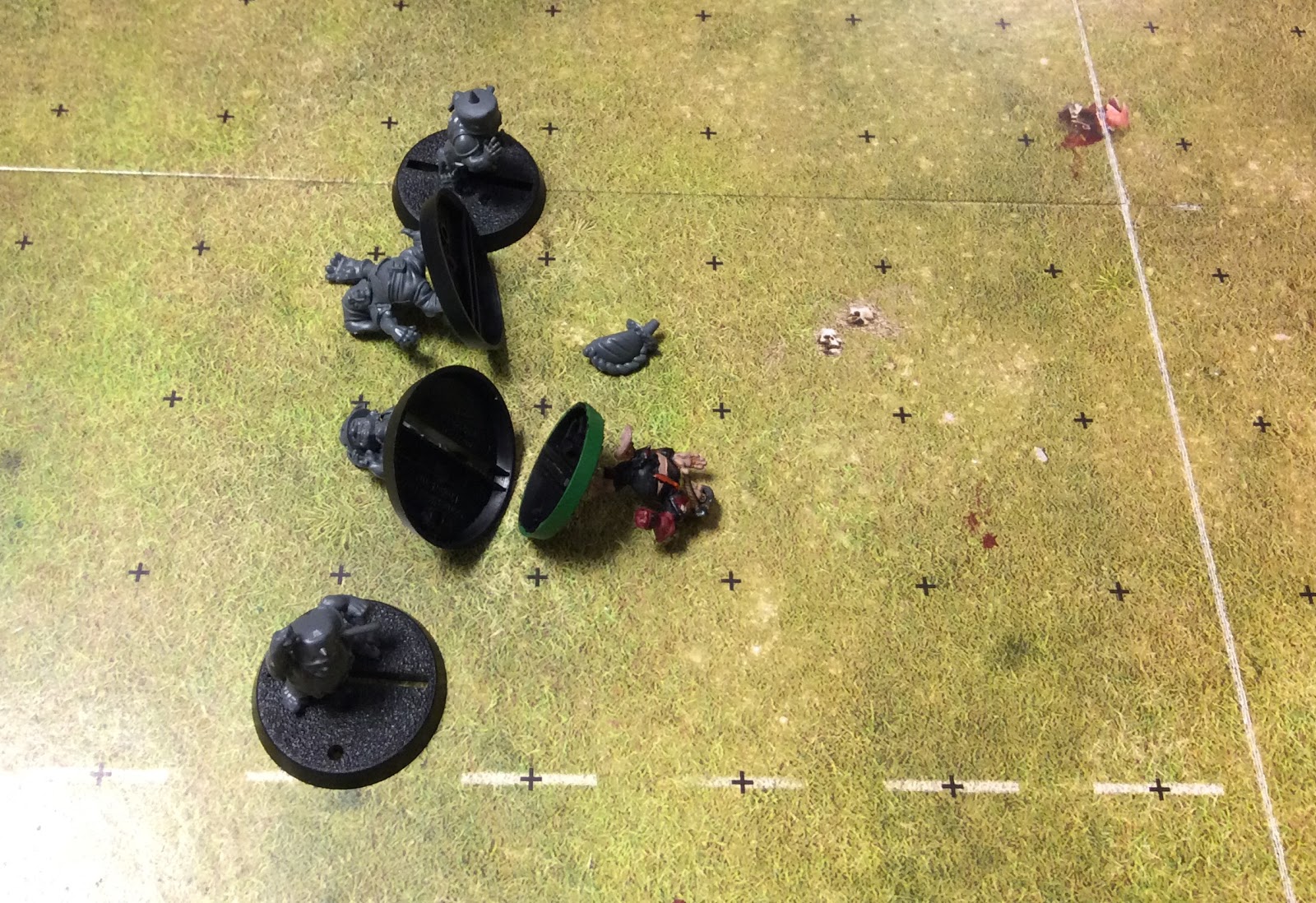 Redtoof's Mostly 40K Blog: Match Report - Halflings vs Halflings