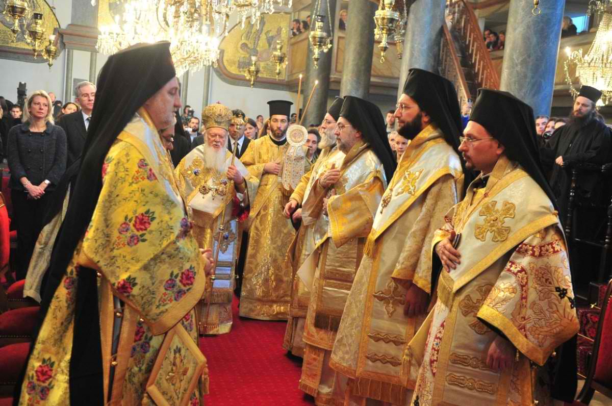 ΦΩΣ ΦΑΝΑΡΙΟΥ: Η ΠΑΤΡΙΑΡΧΙΚΗ ΚΑΙ ΣΥΝΟΔΙΚΗ ΛΕΙΤΟΥΡΓΙΑ ΓΙΑ ΤΑ ΧΡΙΣΤΟΥΓΕΝΝΑ ...