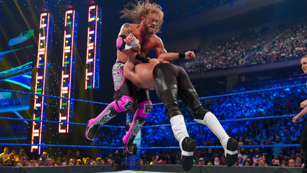 Edge deve se ausentar por alguns meses da WWE
