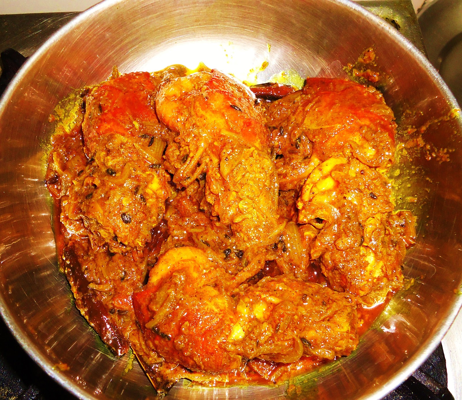 Foodie's Adda: Yum Yum Golda Chingri (Prawn Dopiaza)