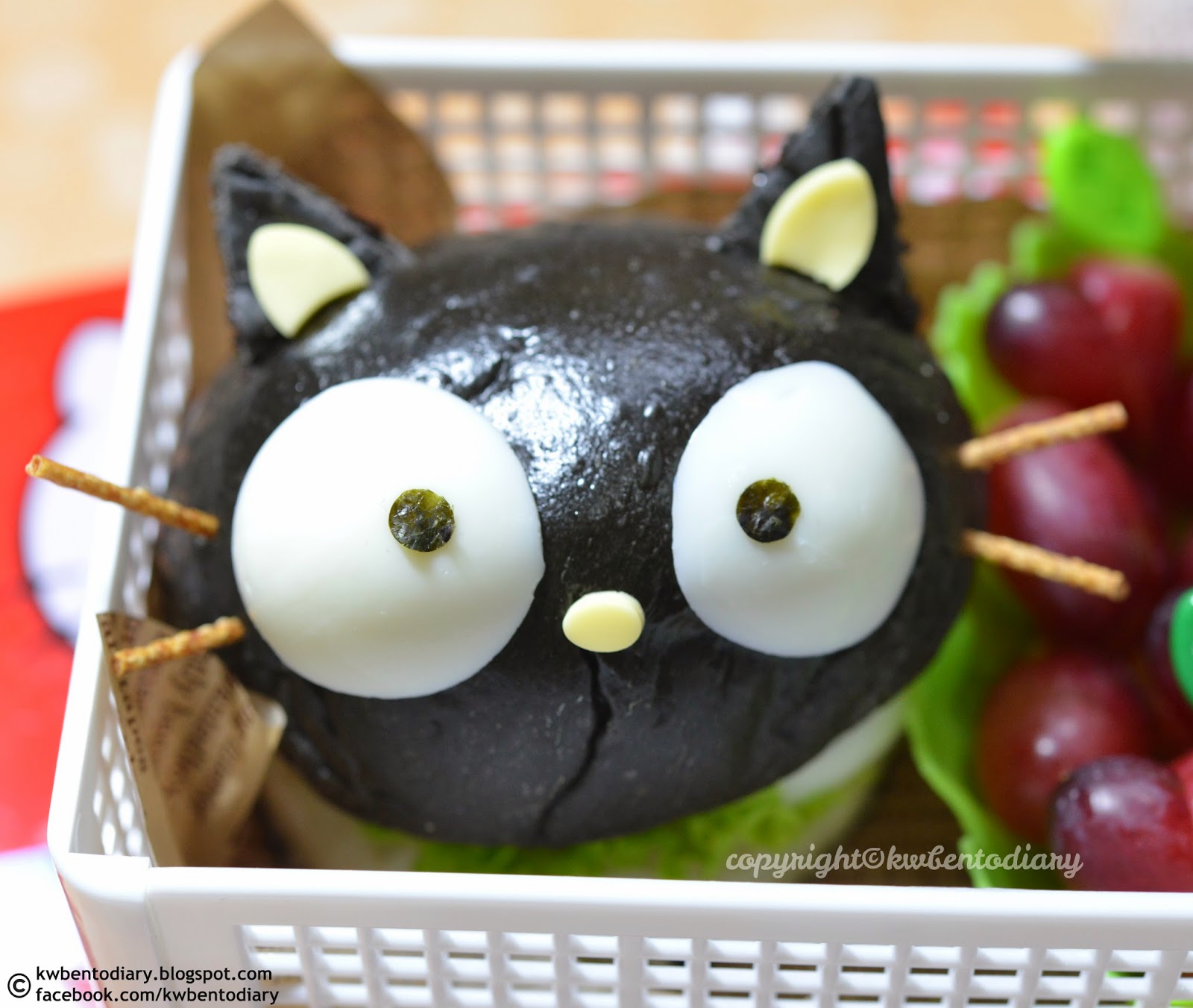 Karenwee's Bento Diary: Bento2014#Apr15~Chococat Burger
