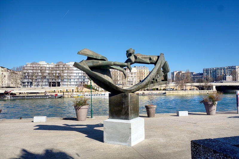 Paris : L'homme aux semelles devant, hommage à Arthur Rimbaud de Jean ...