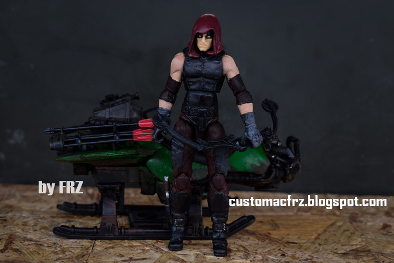 CUSTOM Action figures FRZ : SWAMP ZARTAN & CHAMELEON