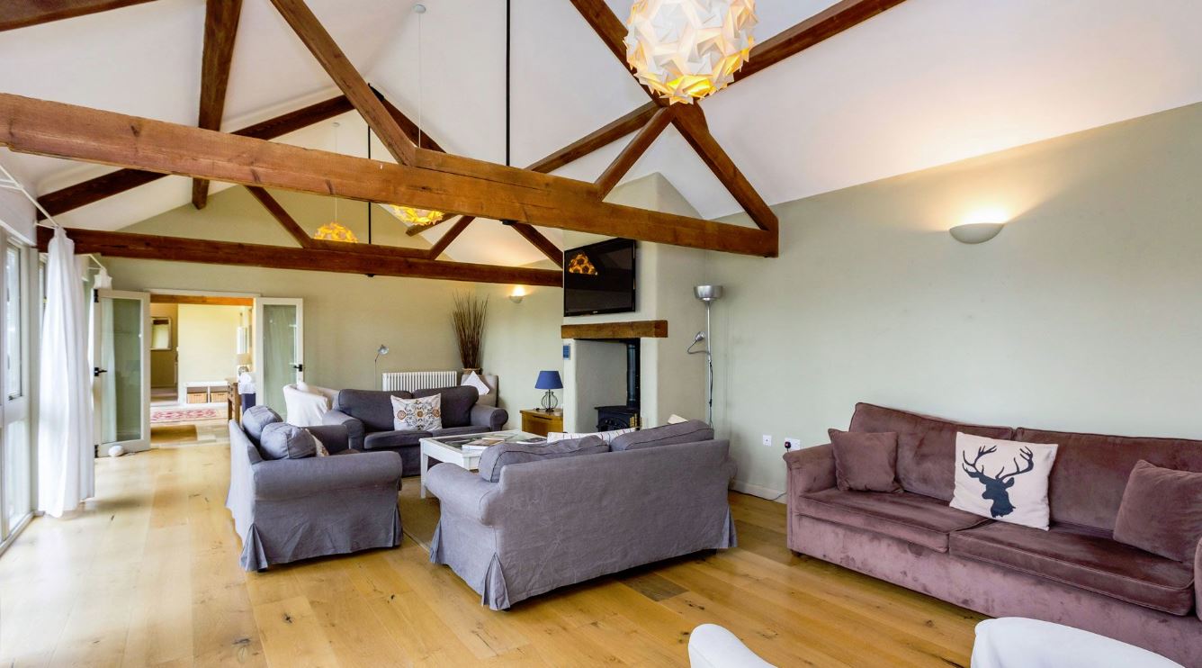 The Holiday Cottages: Snipe Barn, Chimney Farm Barns, Chimney, Bampton ...