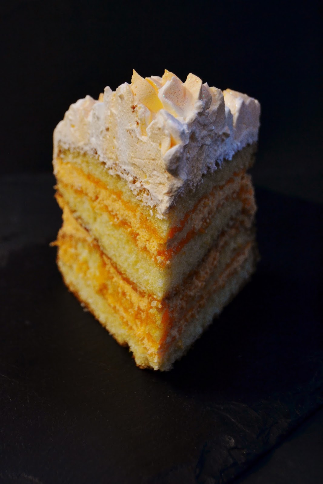 Bolo de Laranja e Mousse de Manga || Mango Mousse-Orange Cake - Sabores ...