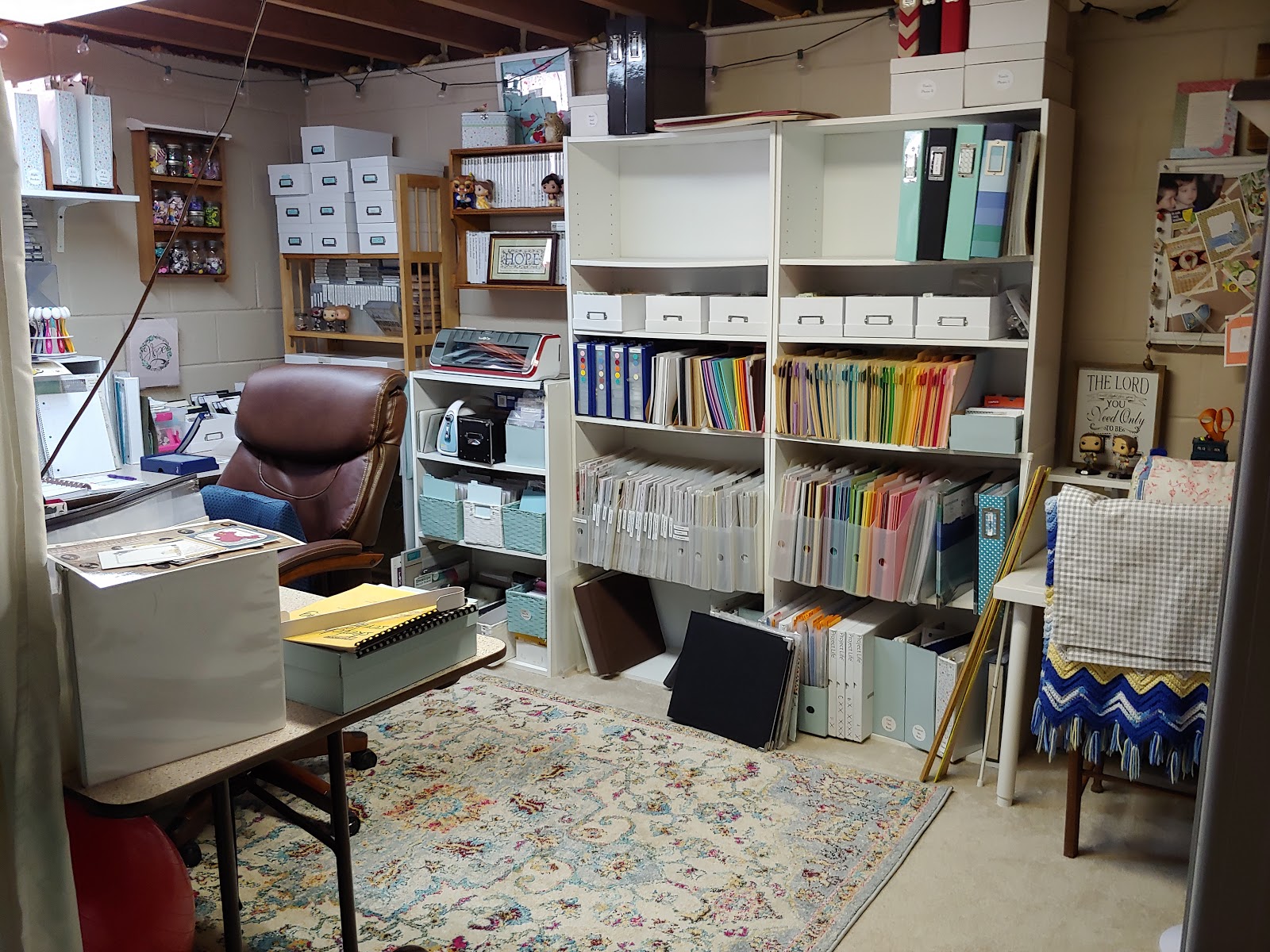 Hydrangeas and Harmony: Craft Room - The Amazing "After"