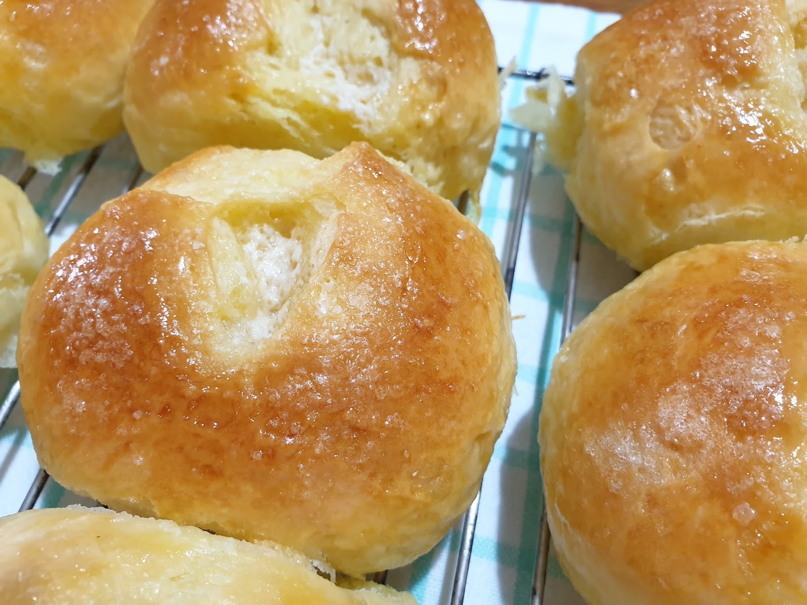 Butter Sugar Buns