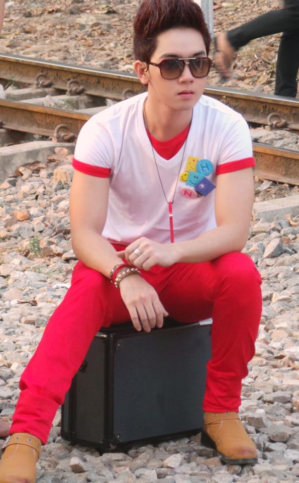 M y a n m a r H u n k s: Htet Phone Naing, Myat Thu Kyaw and Kaung Myat San